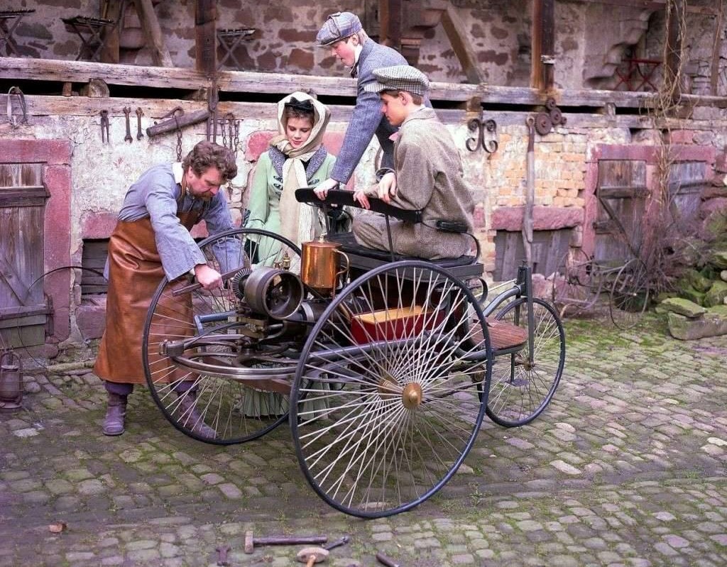 NOT Bertha Benz during first car trip in 1888 – Fake History Hunter