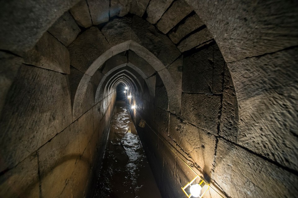 List of medieval towns/villages/cities with sewer systems – Fake ...